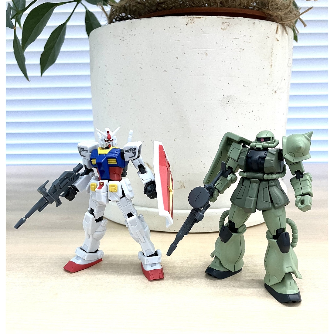 Bandai 盒玩 機動戰士鋼彈 CUPSULE ACTION 薩克II 一中盒4入.玩具王國 Toyking.鋼彈.鋼彈模型.玩具